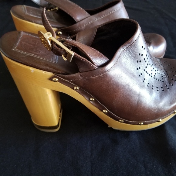 Tory Burch | Shoes | Tory Burch Leather Clogs With Wood Heels Size ...
